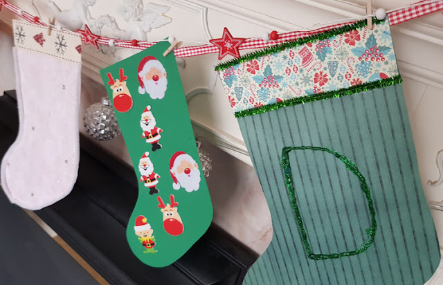 How to make Paper Stockings for Christmas - Lifestyle & DIY blogger ...