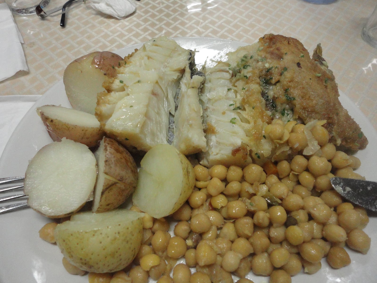 COLOURFULWORLD: Bacalhau (cod fish) Night at the Portuguese Club