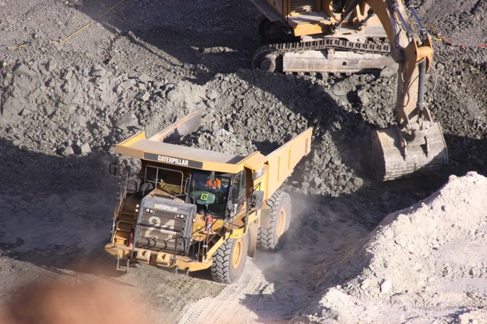 Official from U.S. Embassy in Asmara visited Bisha Mine - Madote