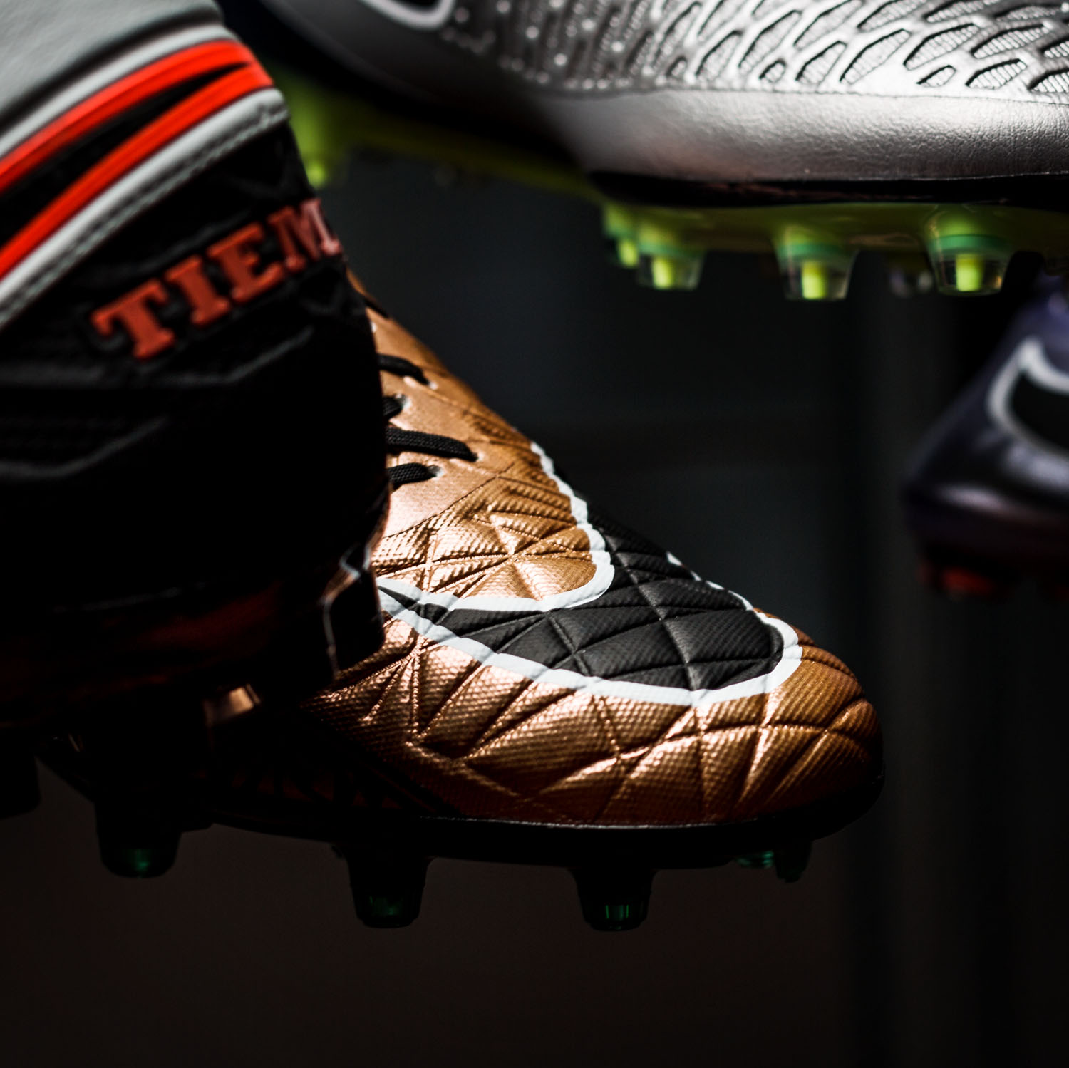 Nike Liquid Chrome 2015-2016 Football Boots Pack Released - Footy Headlines