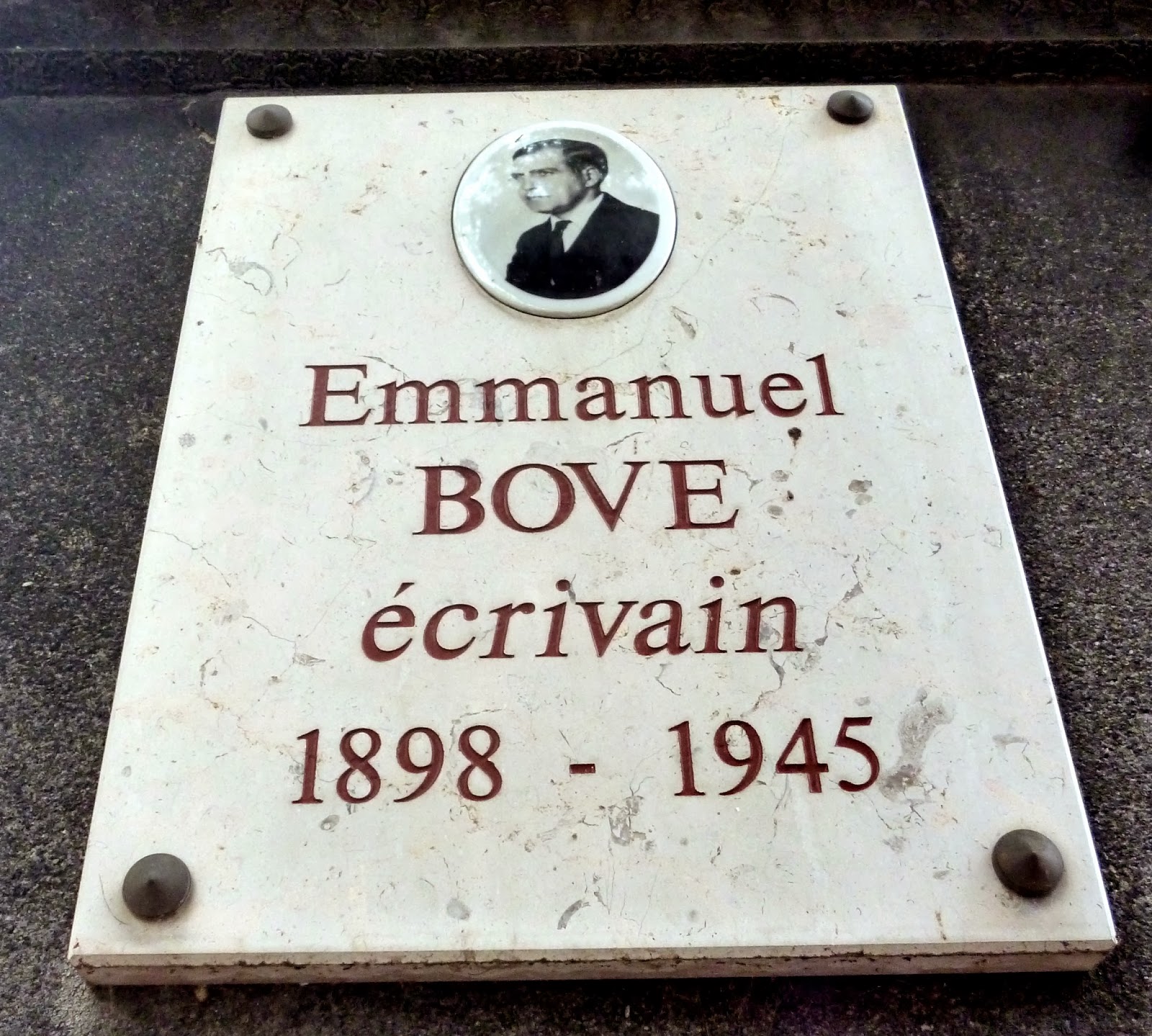 Dr Tony Shaw: Emmanuel Bove: Cimetière du Montparnasse #8