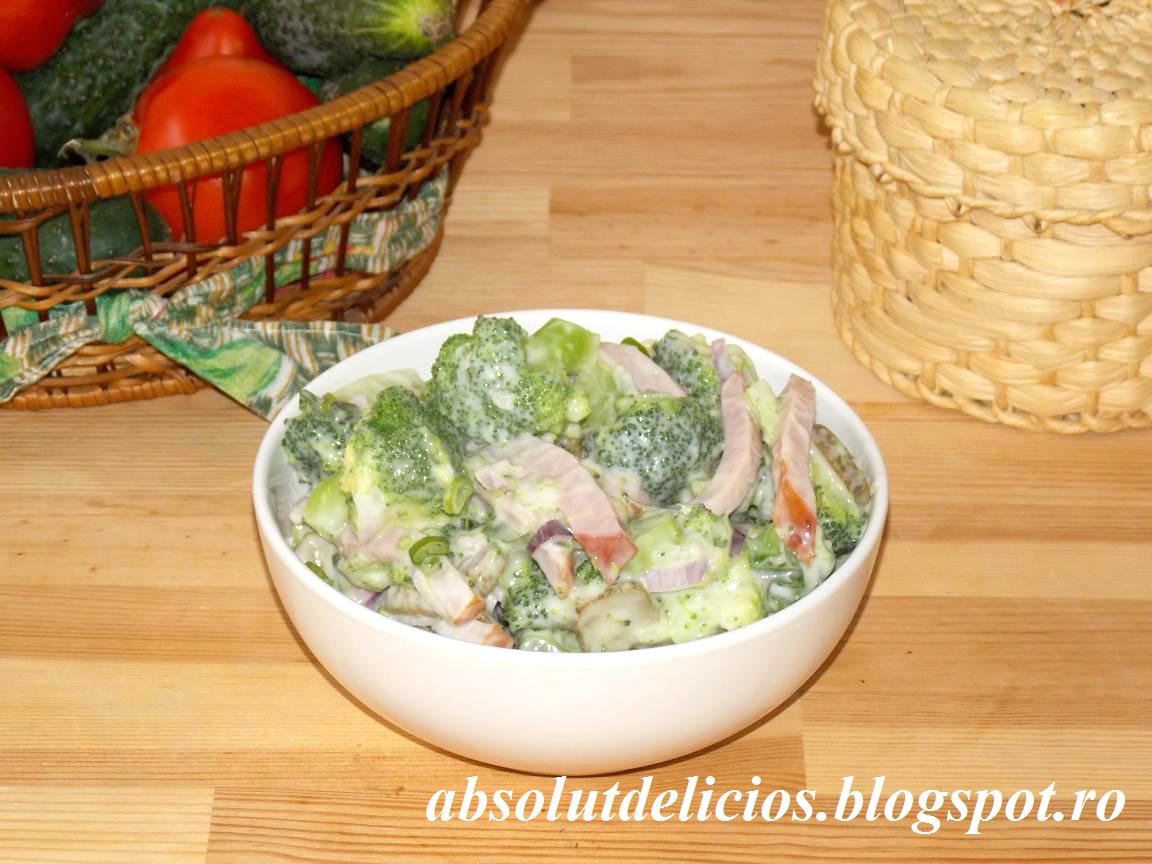 Absolut Delicios: SALATA CU BROCCOLI SI SUNCA