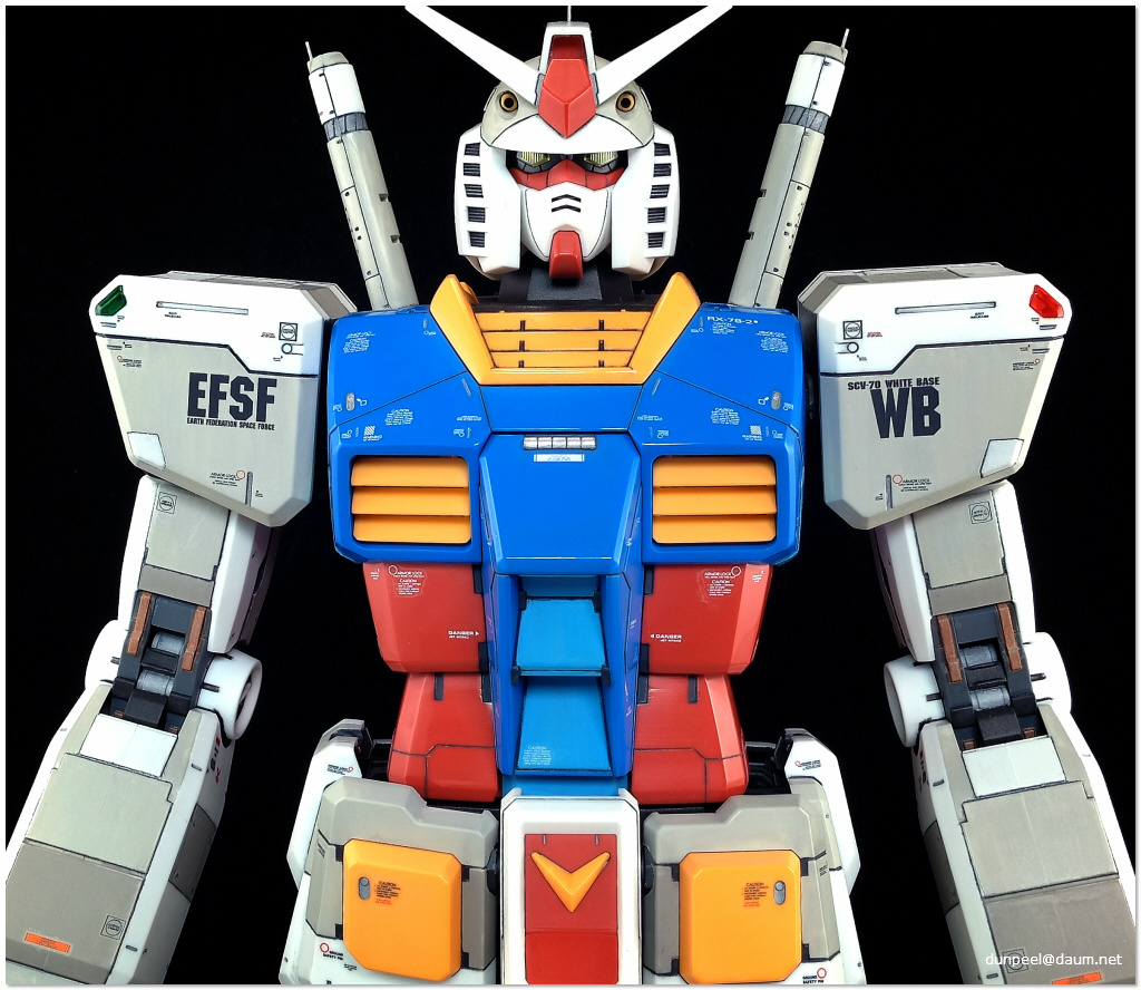 Custom Build: Mega Size 1/48 RX-78-2 Gundam "Real Grade Details"
