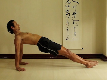 Get & Stay Fit: 12 Minutes of Planks