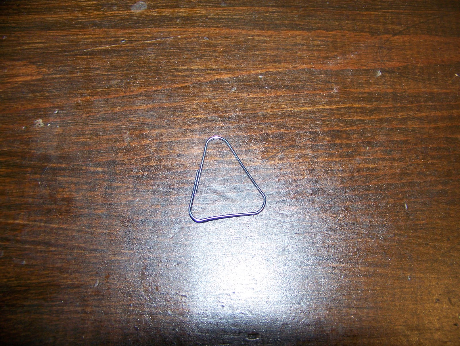 Making Cooley Stuff: Candy Corn Paper Clip Earrings