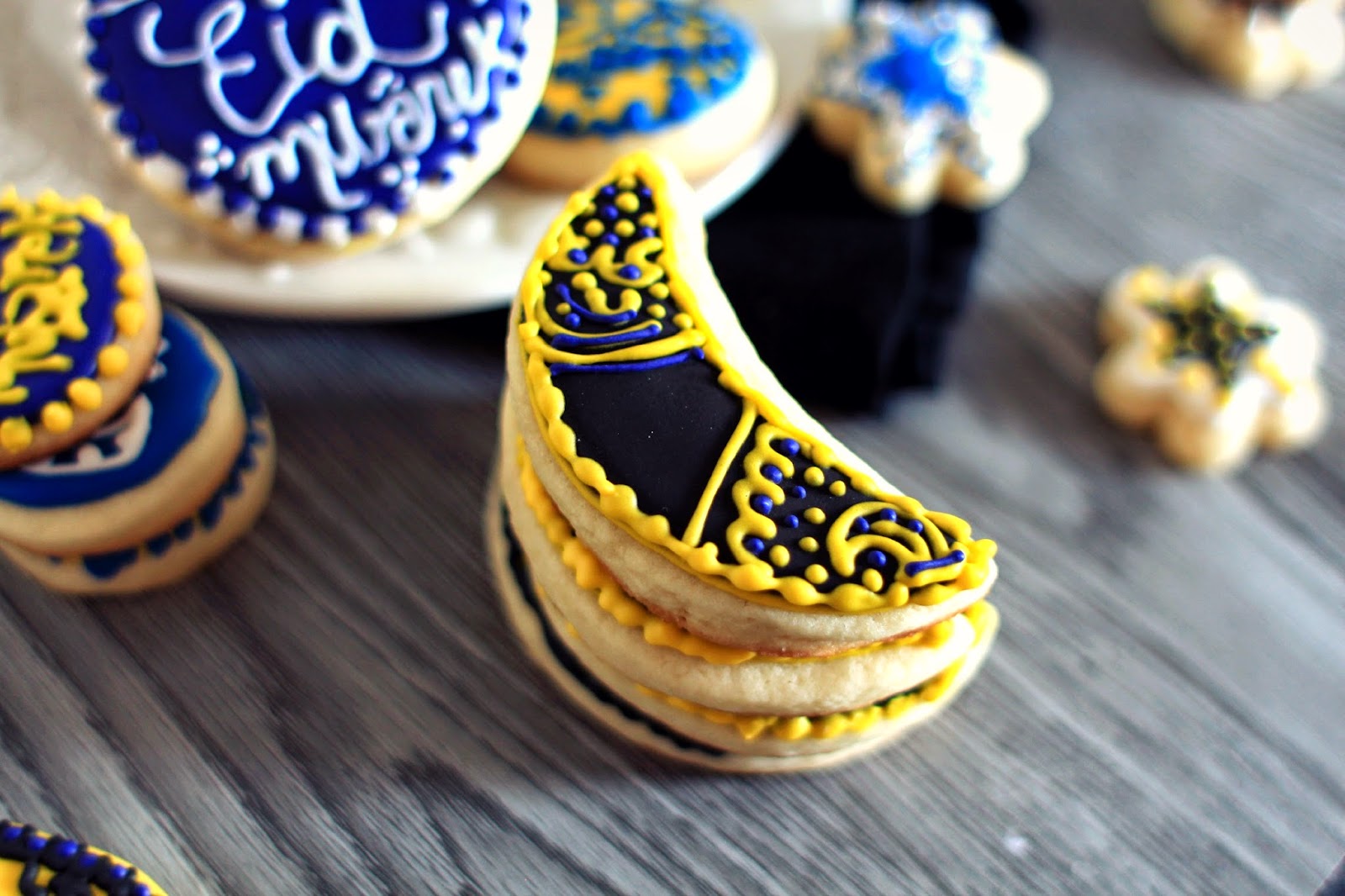 Feeding My Addiction: Eid Sugar Cookies