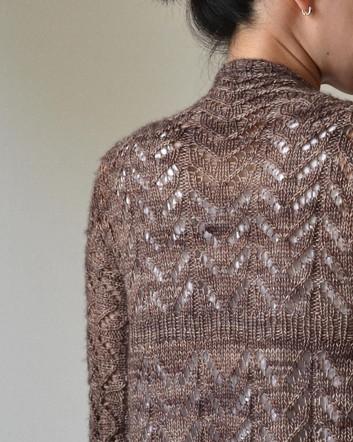 Lovely Yarn Escapes : Friday Fantasy Knits- I Dream of Light Summer ...