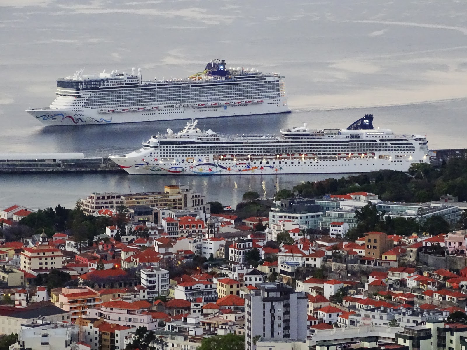 CLUBE DE ENTUSIASTAS DE NAVIOS: Norwegian Epic e Norwegian Star a ...