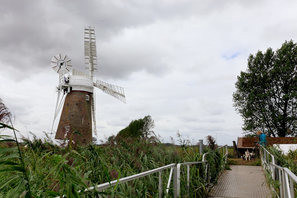 phils photographic adventures: Hardley Drainage Mill and Great Yarmouth ...