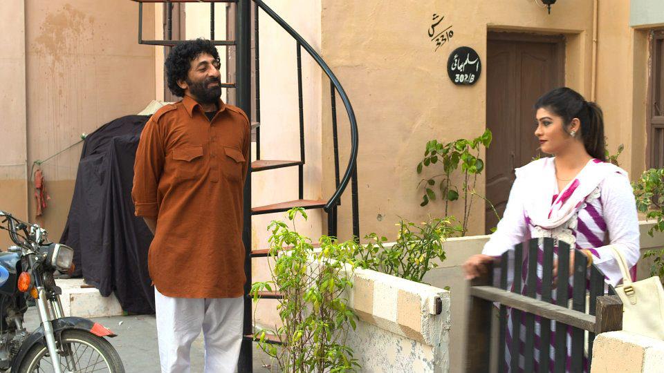 Sindhi Tv Artists: Saba Khan