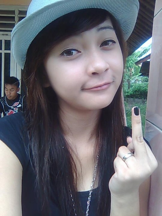 CeWek Fenomenal Dunia maya: CeWeek Fenomenal Dunia maya