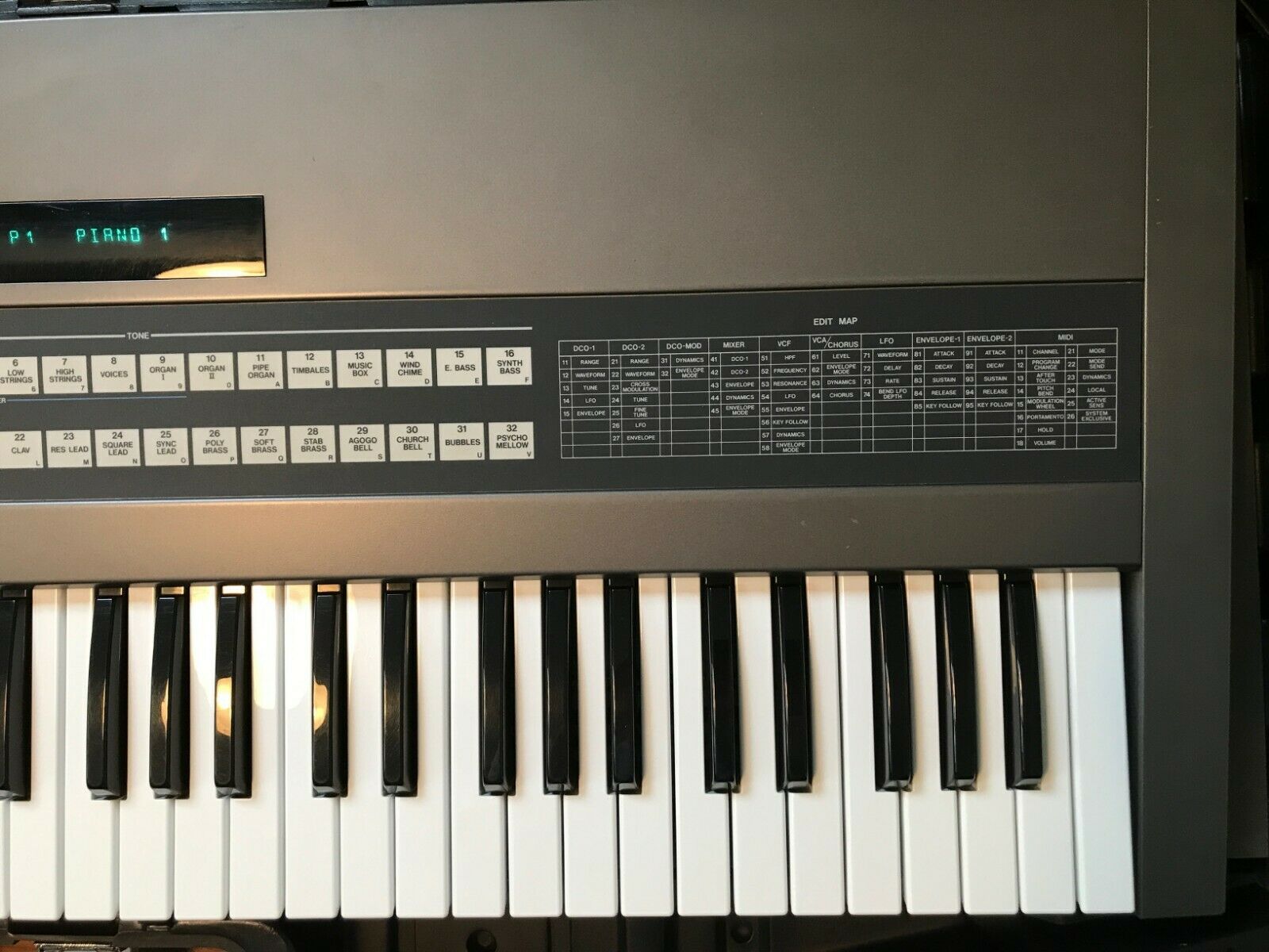 MATRIXSYNTH: Vintage 1985 Roland JX-8P Polyphonic Synthesizer JX8P + Case