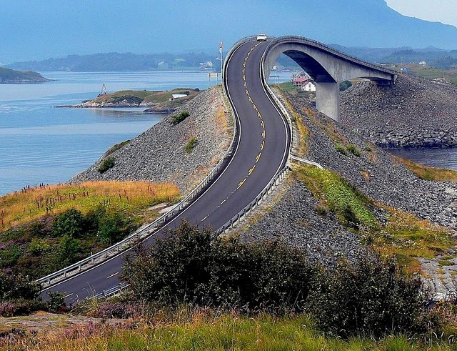 Riszky Nurseno: The Atlantic Road