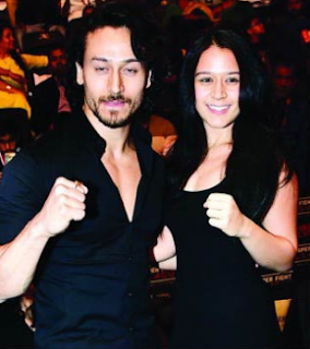 Jackie Shroff Family Wife Son Daughter Father Mother Marriage Photos ...