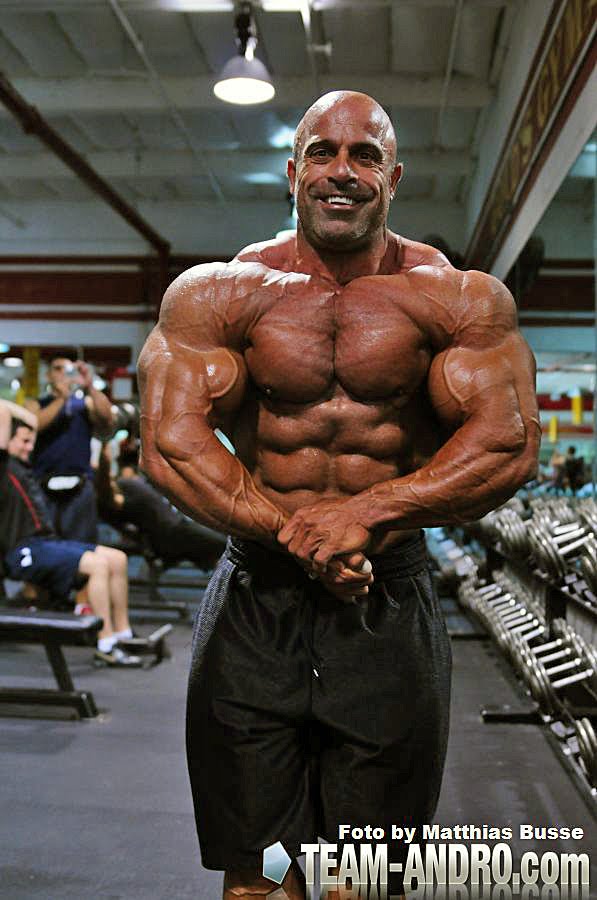 Bodybuilder Health: Michael Kefalianos: Two Days Out