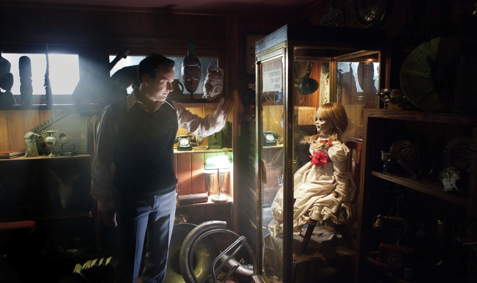 HORAS DE OSCURIDAD: Reseña: The Conjuring (2013)