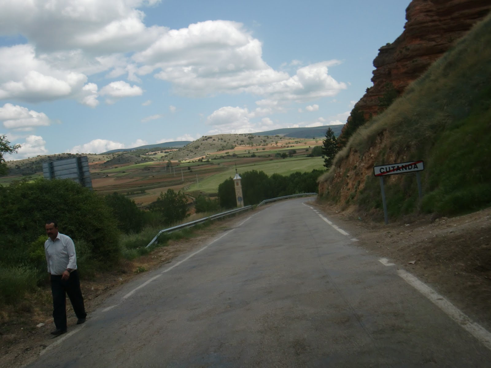 H.R.G. Rides Beside The OutSider: Cutanda 1120, Rubielos de la Cérida 1937