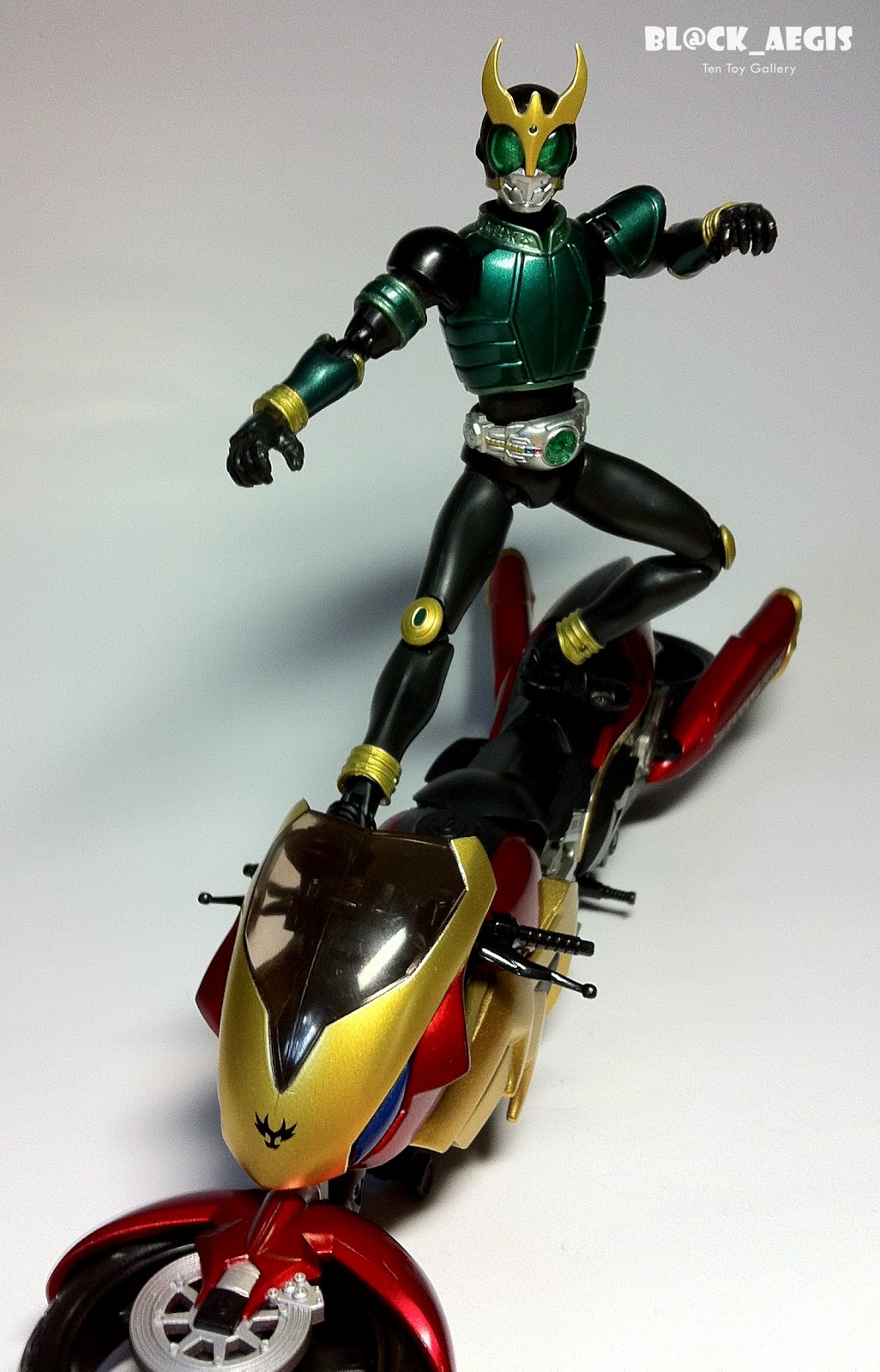 Ten Toy Gallery: Review: DX Machine Tornado