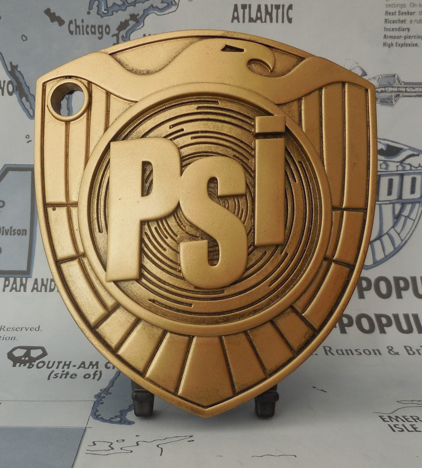 Cellar of Dredd: PSI badge - Costume version by Planet Replicas