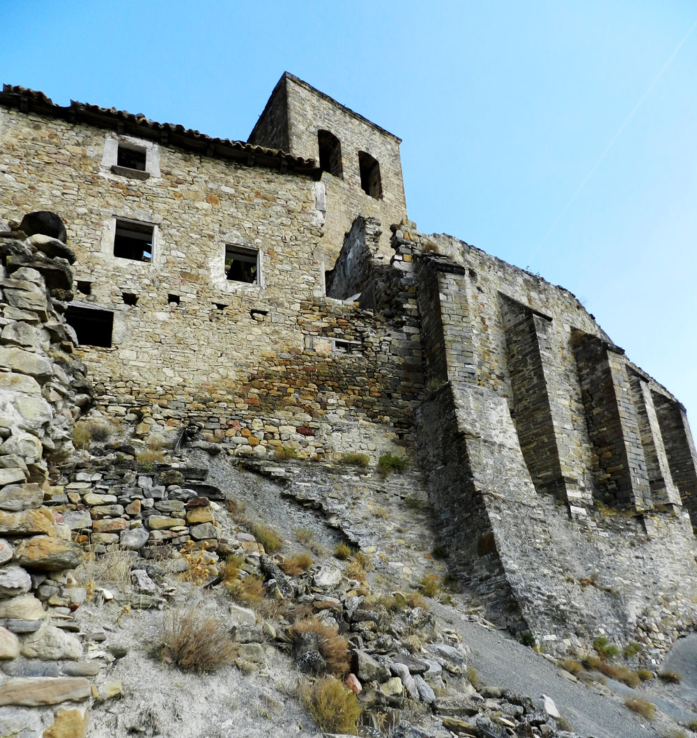 Elfshot: Esco, Spain