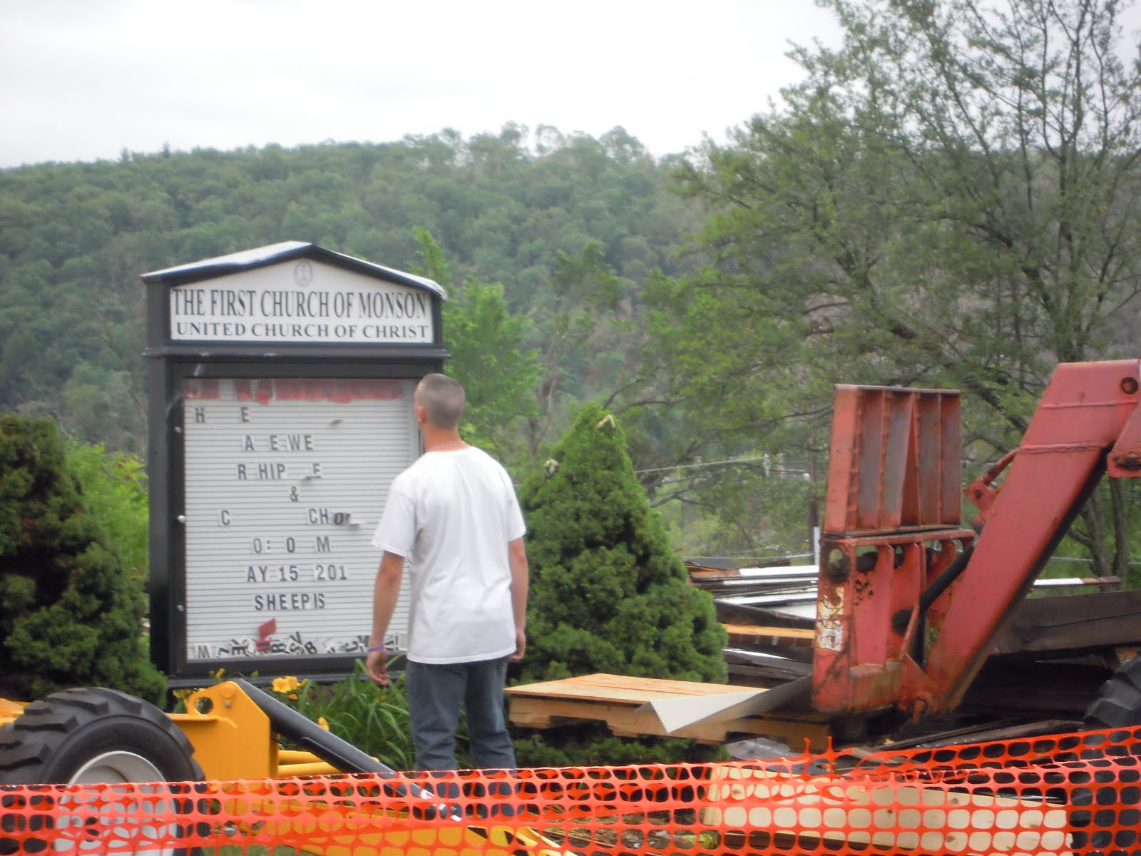 Marash Girl: Doing the Lord's Work: Tornado Relief at the First Church ...