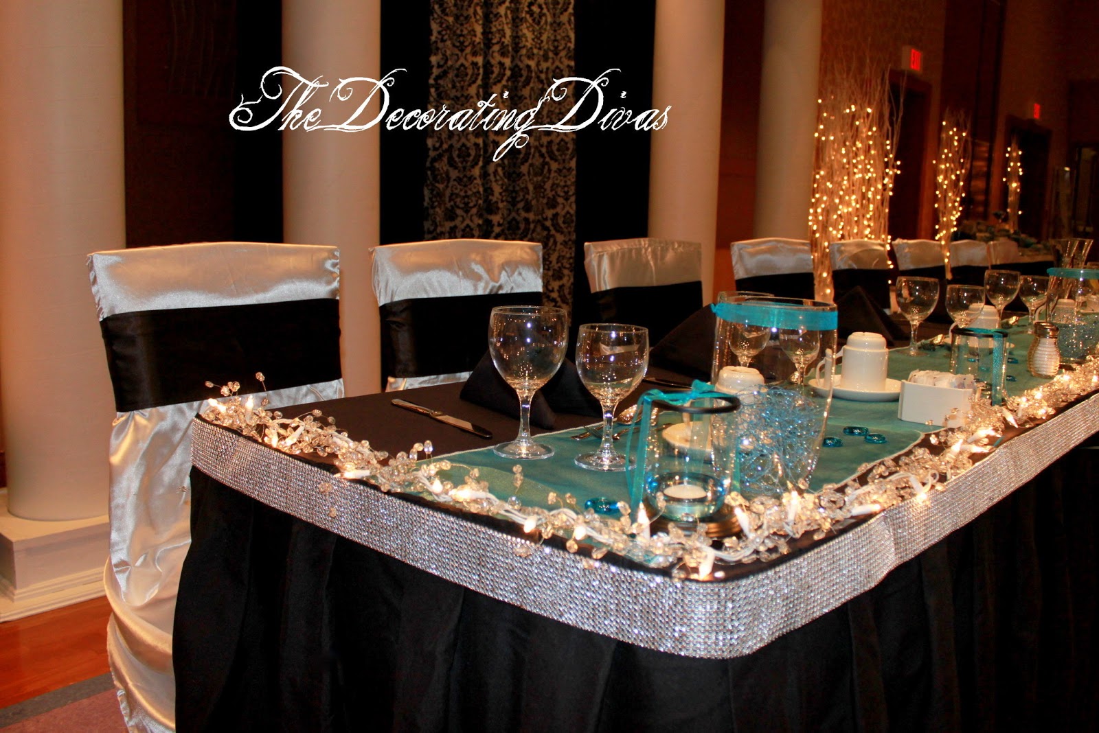 The Decorating Divas......