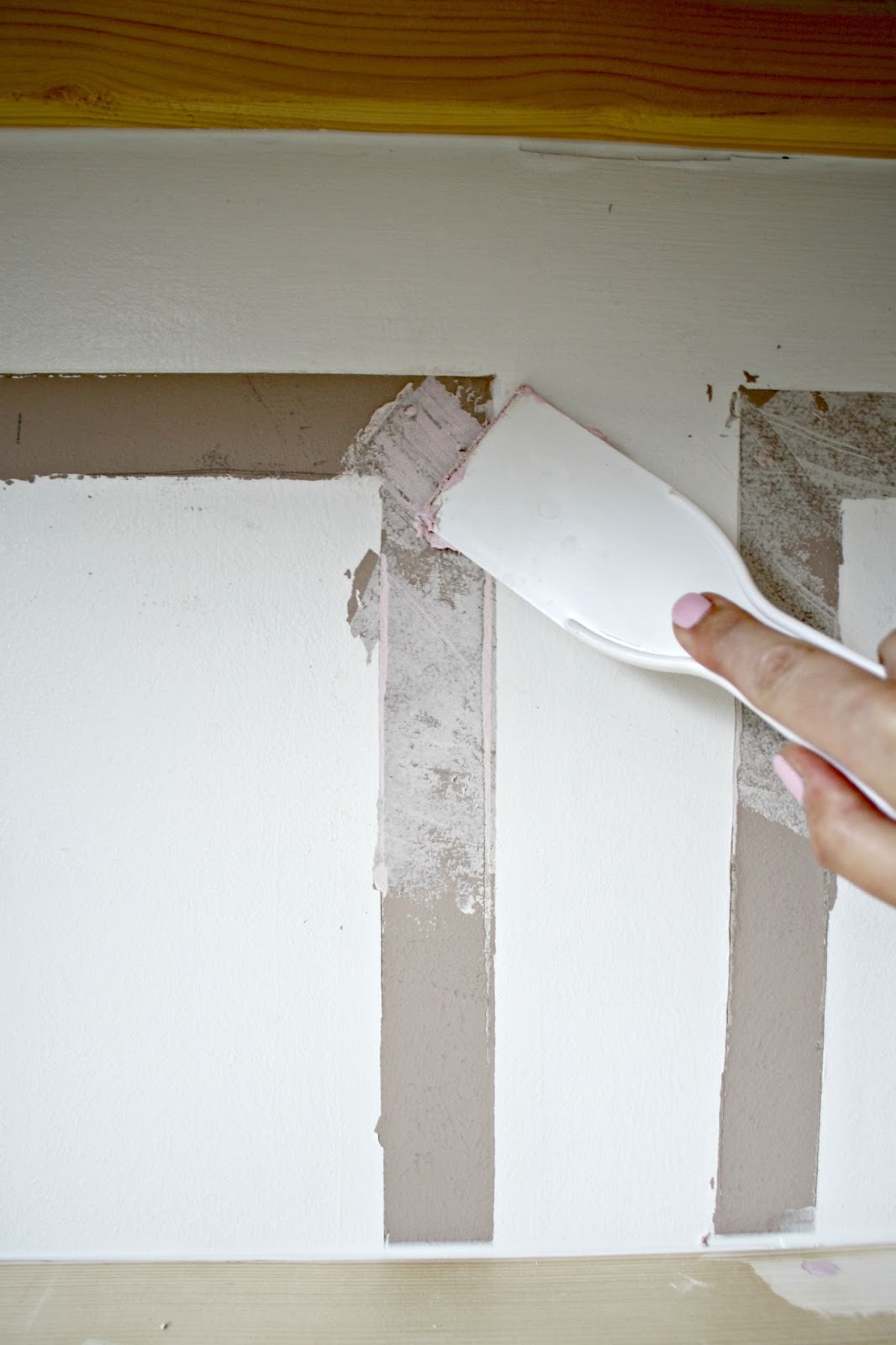 Half wall built in bookcase reveal | Thrifty Decor Chick | Thrifty DIY ...