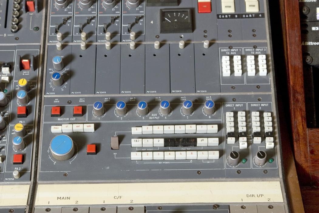 balance blog: Neve 5300 Series