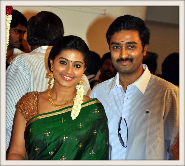 Http tcln blogspot in Actor Prasanna And Sneha s Marriage On TV http-tcln-blogspot-in-actor-prasanna-and-sneha-s-marriage-on-tv