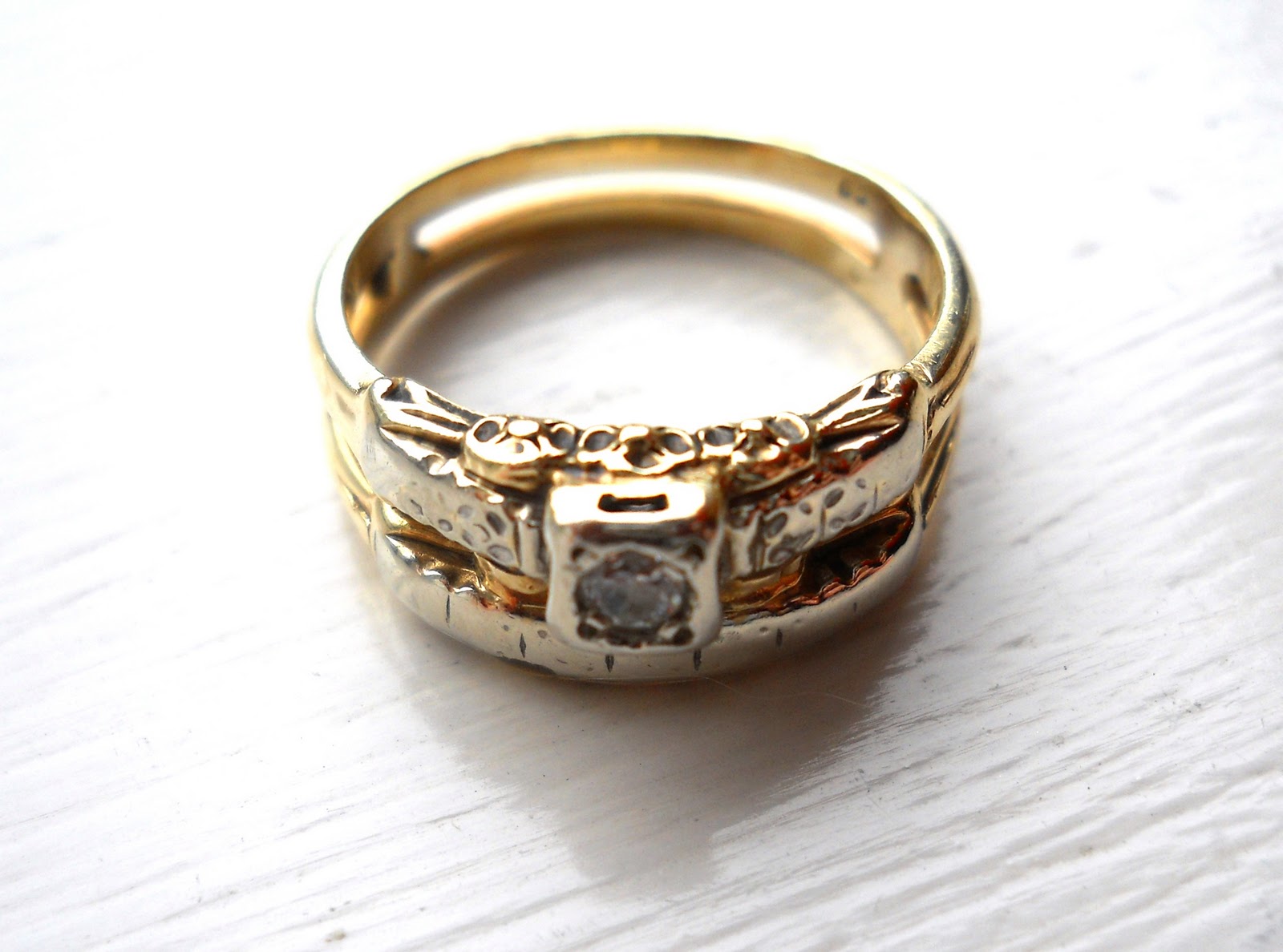 The Turquoise Paintbrush: grandma's ring