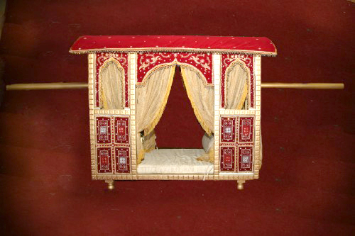 Wedding Snaps: Wedding PalkiWedding Snaps