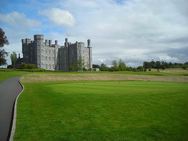 Hooked: Ireland's Golf Courses: Doonbeg Doom and Gloom... or is it?