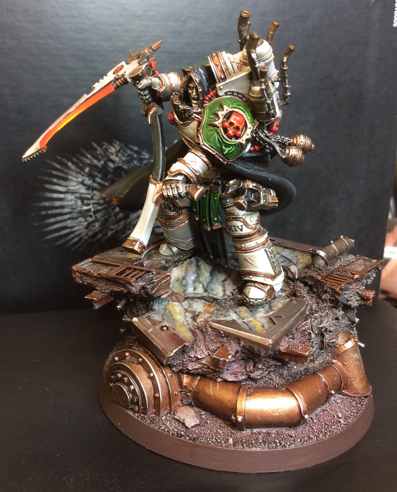 Tabletop Apocalypse: Mortarion Primarch of the Death Guard Painted