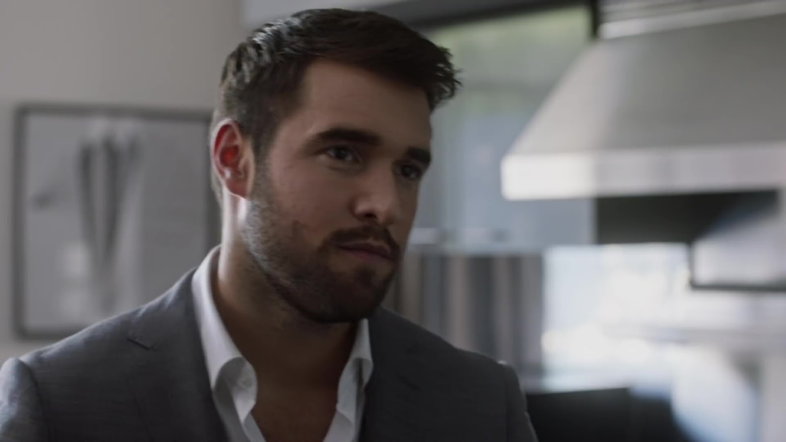 ausCAPS: Josh Bowman shirtless in Time After Time 1-03 "Out Of Time"
