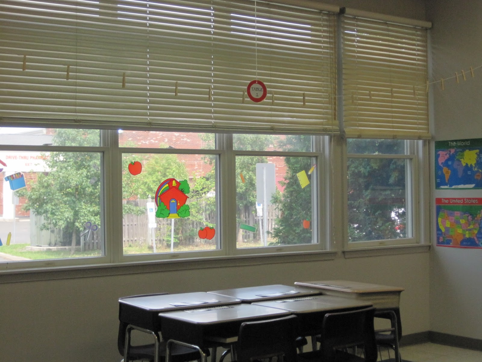 The Third Grade Learning Spot: Classroom Set Up 2013