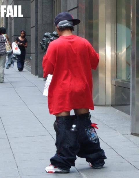 FUNNY AMERICAN BLACKMEN SAGGY PANTS FAIL - FUNNY PICTURES | FUNNY ...