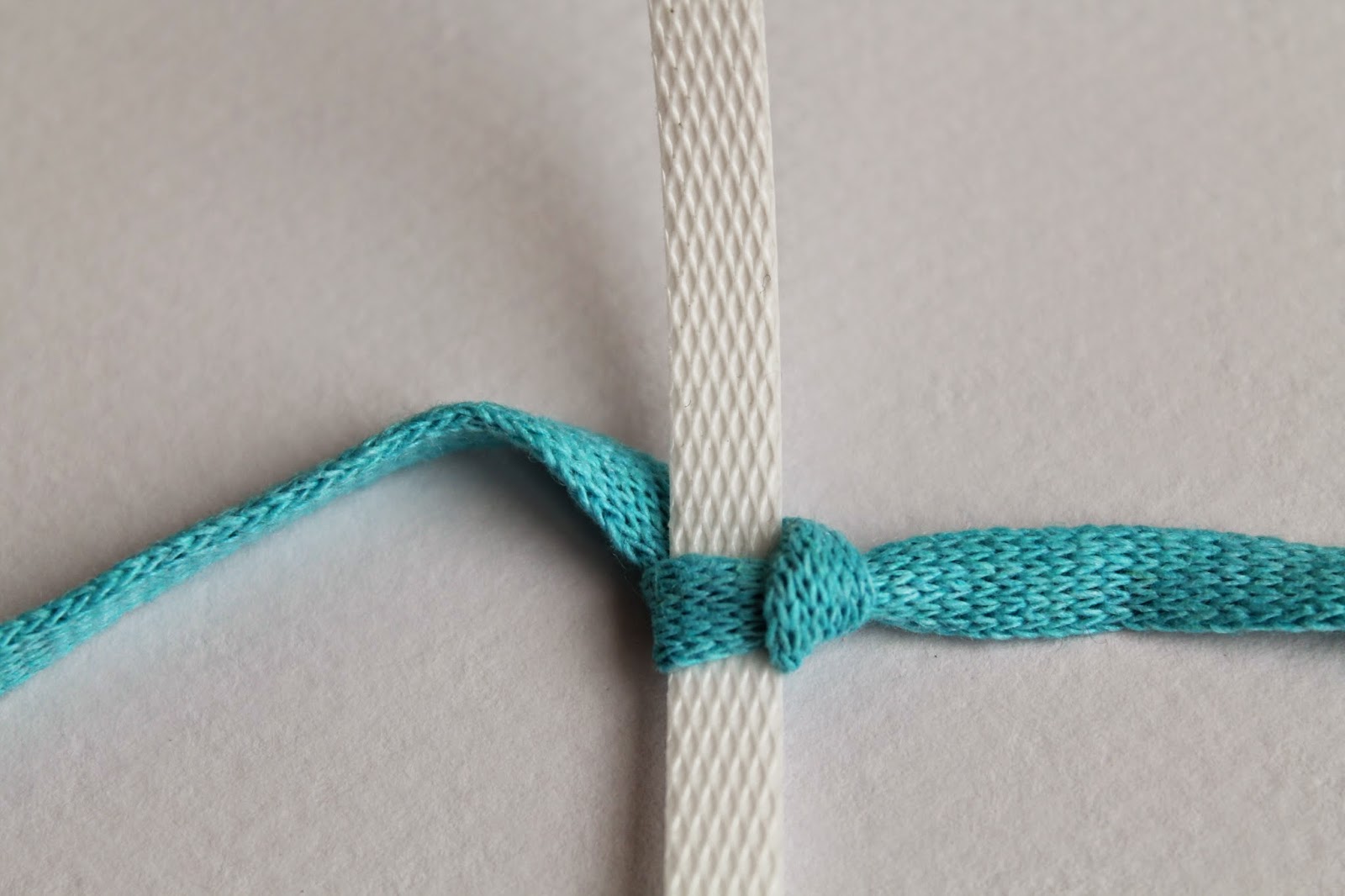 Bracelet Hooked ribbon XL -tuto