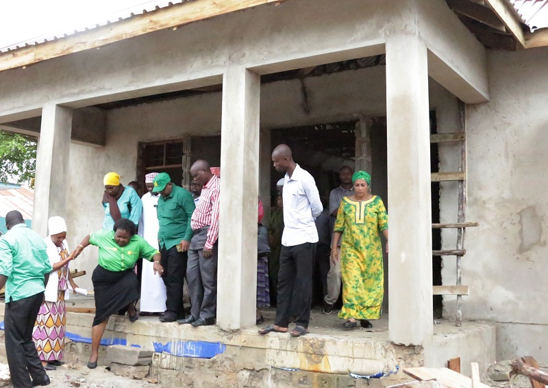 ZIARA YA MWENYEKITI WA CCM MKOA WA DAR ES SALAAM KATE KAMBA, KUKAGUA ...