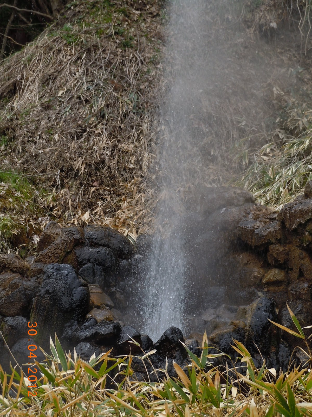 A Global Life: On the Geyser trail : Naruko, Onikobe and Jigokudani
