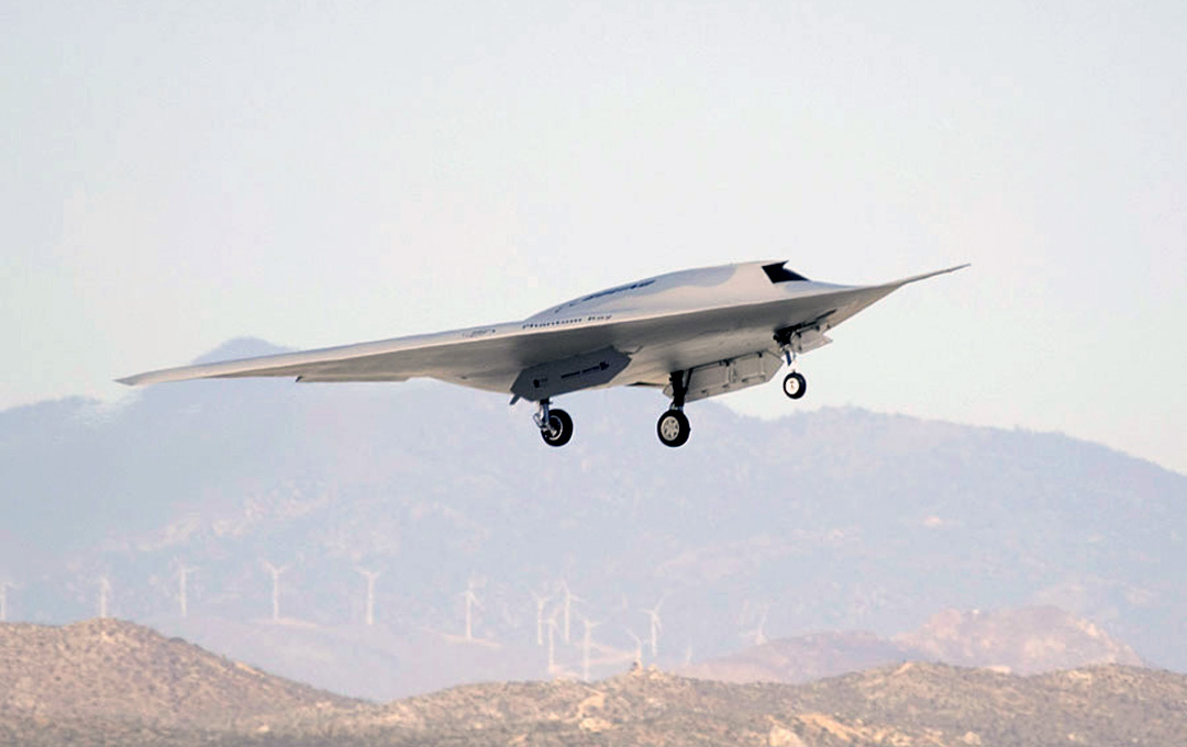 nhungdoicanh: Boeing Phantom Ray