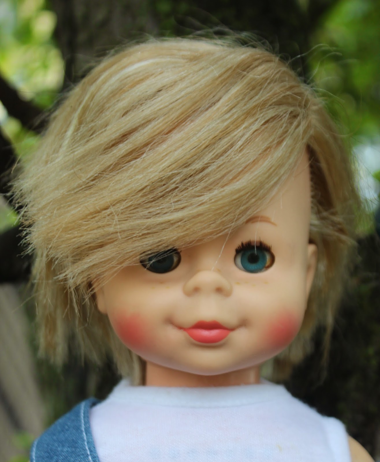 PLANET OF THE DOLLS: Doll-A-Day 191: Singing Chatty Cathy and A Good ...