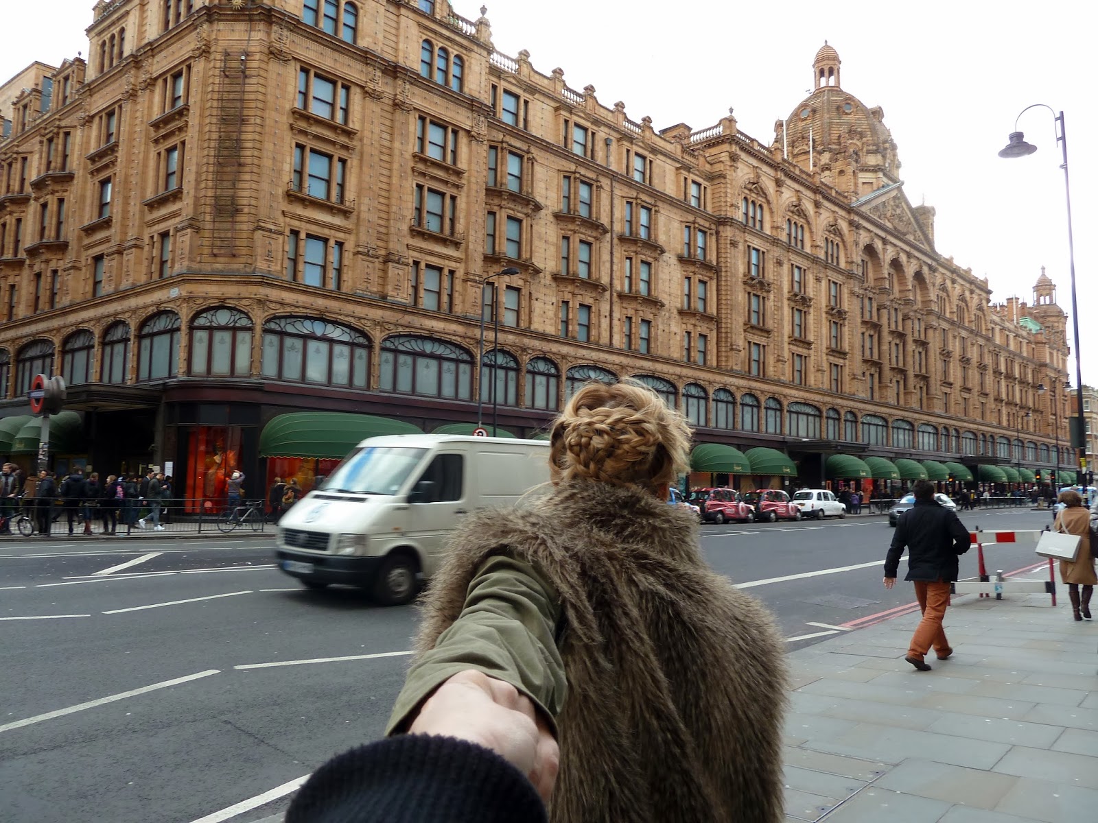 talking about f: Follow me to ... London!