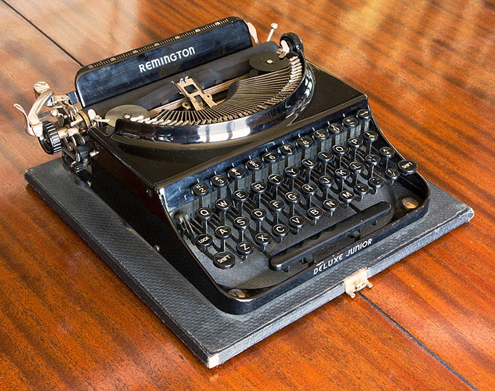 Analog Communications: Remington Junior Typewriter