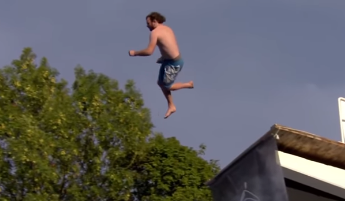 Norwegian Death Diving Championships Is Everyone's New Favourite Sport ...