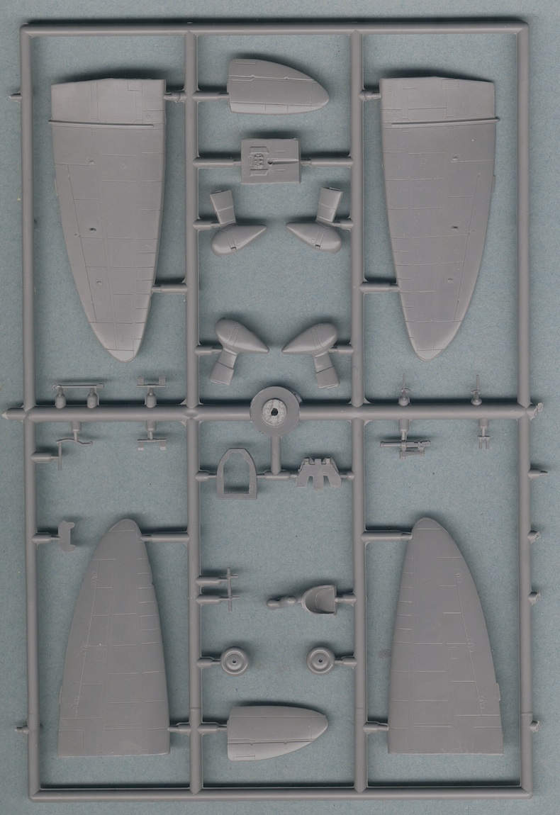 Aviation of Japan 日本の航空史: AVI 1/72 A5M1 & A5M3a "Claude"