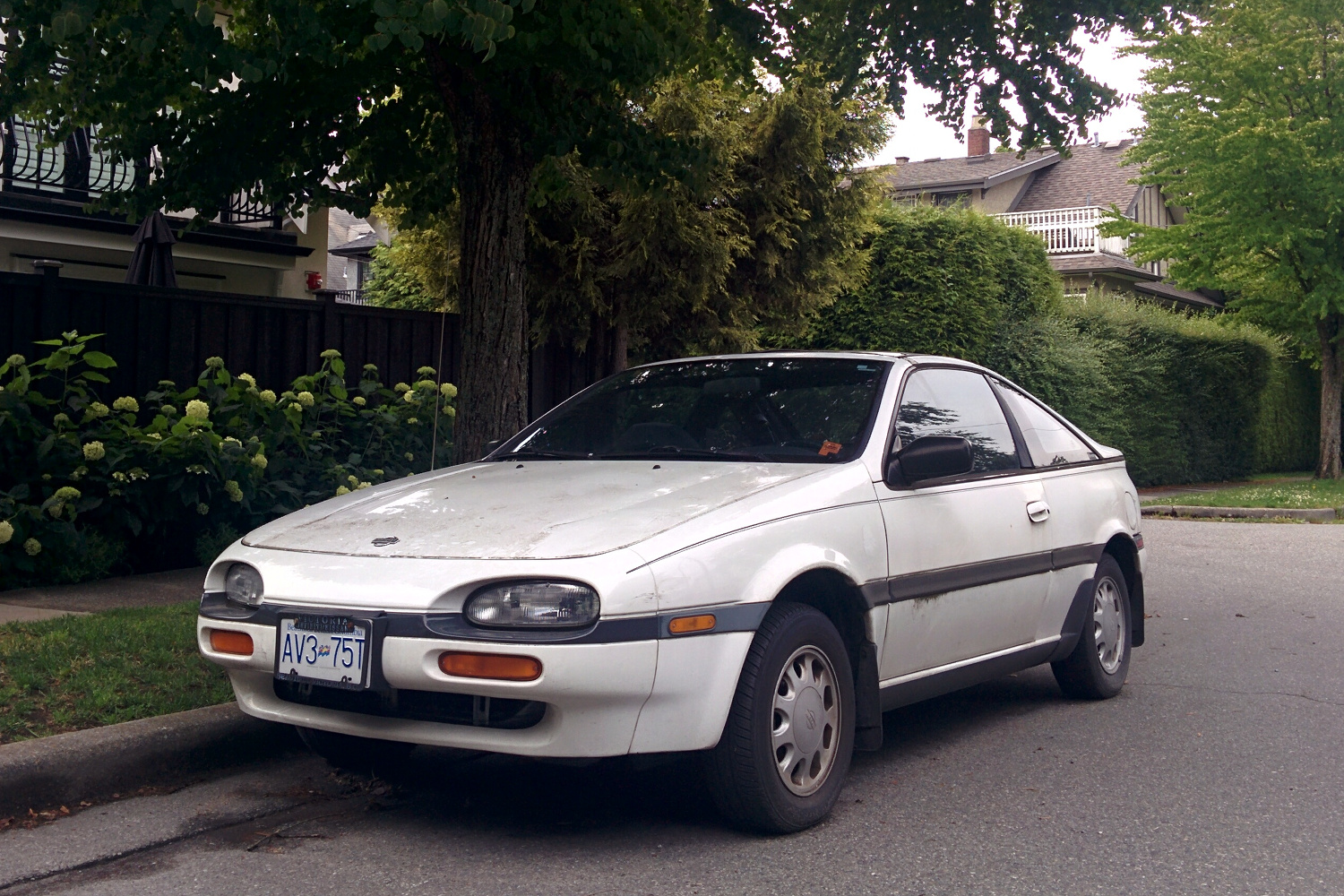 Old Parked Cars Vancouver: 1992 Nissan NX1600