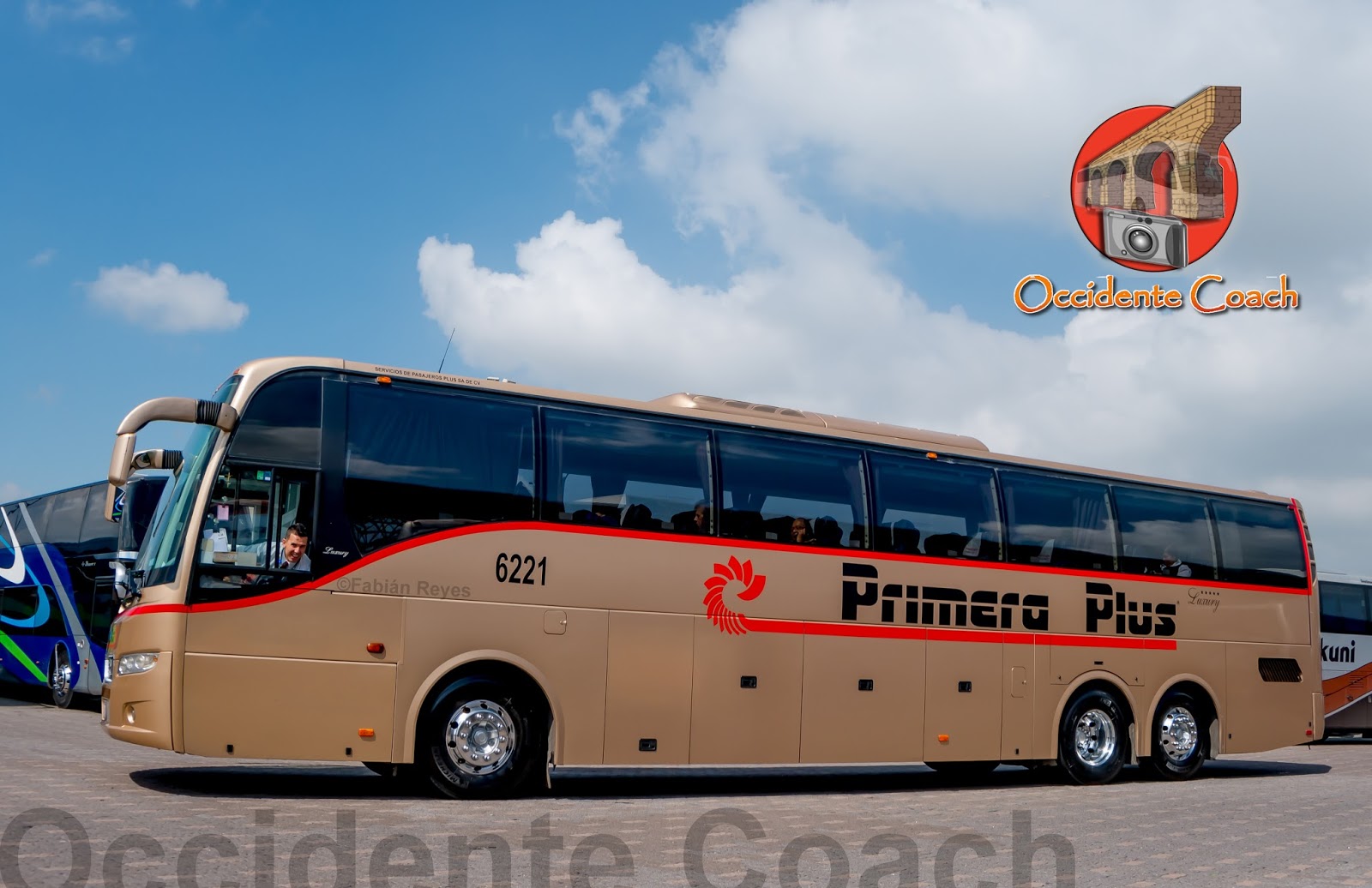 Occidente Coach: Primera Plus