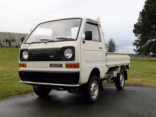 1982 Mitsubishi Minicab 4x4 Utility Truck - Classic Auto Restorations