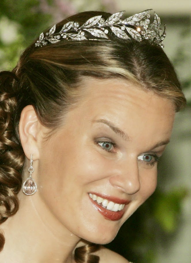 Tiara Mania: Queen Mathilde of Belgium's Laurel Wreath Tiara