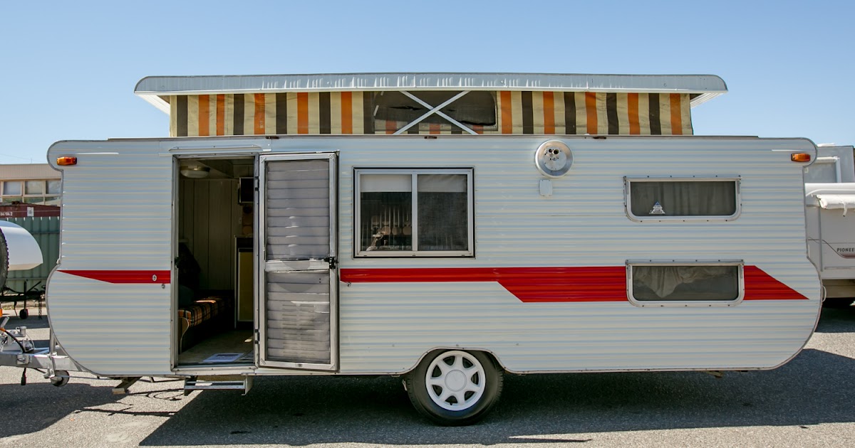 SOLD SOLD SOLD 1988 Spaceline 17ft pop-top caravan $8,990 TOW AWAY ...